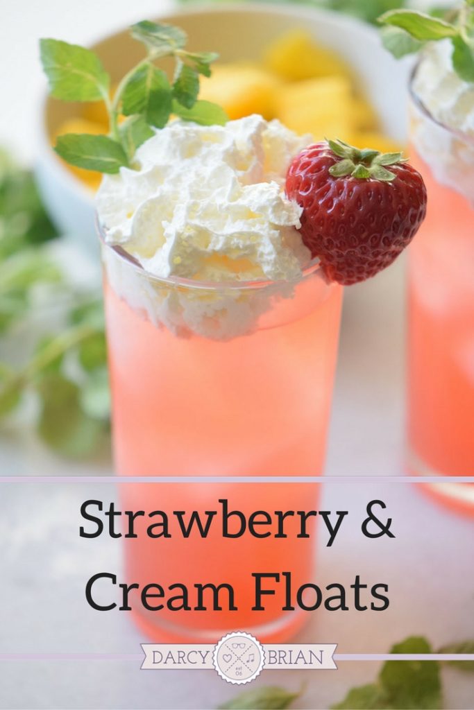 Super Easy Strawberry and Cream Floats Drink Recipe