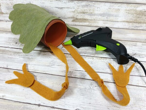 Clay Pot Turkeys Thanksgiving Craft