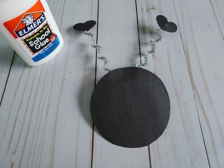Paper Plate Love Bug Valentine's Day Craft for Kids