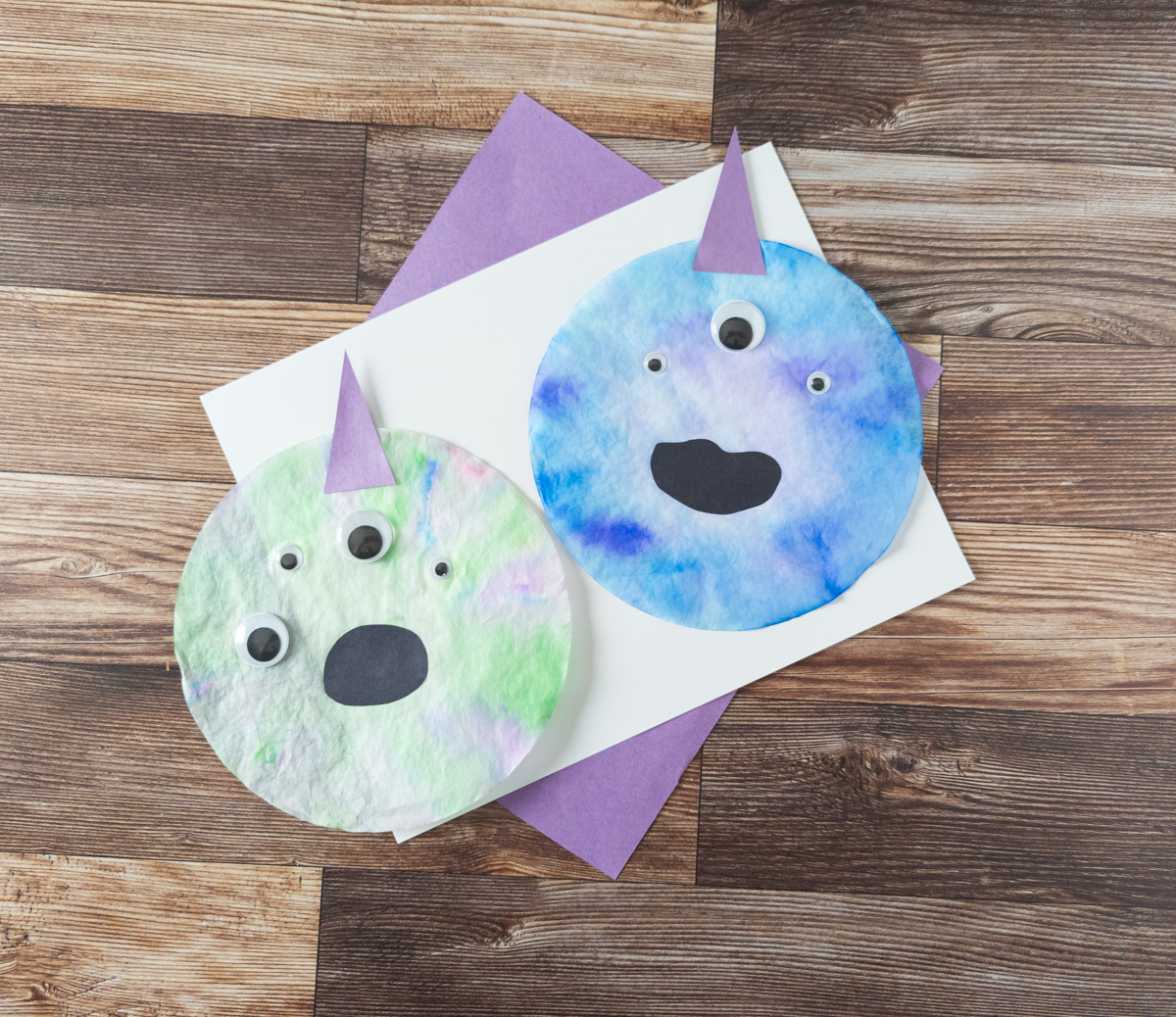 Coffee Filter Monsters | Halloween Craft for Kids