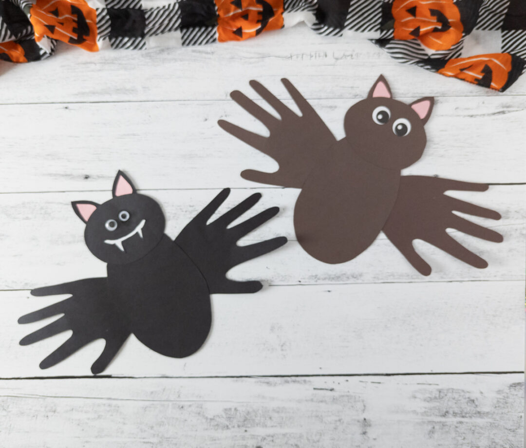 Easy Handprint Bats | Halloween Craft For Kids