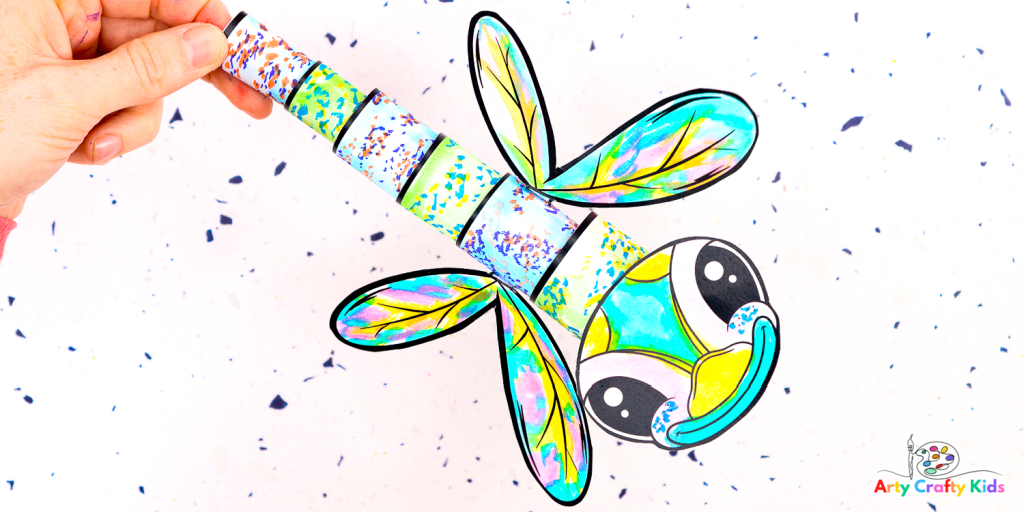 13 Dragonfly Crafts for Preschoolers | Fun Summer Activity